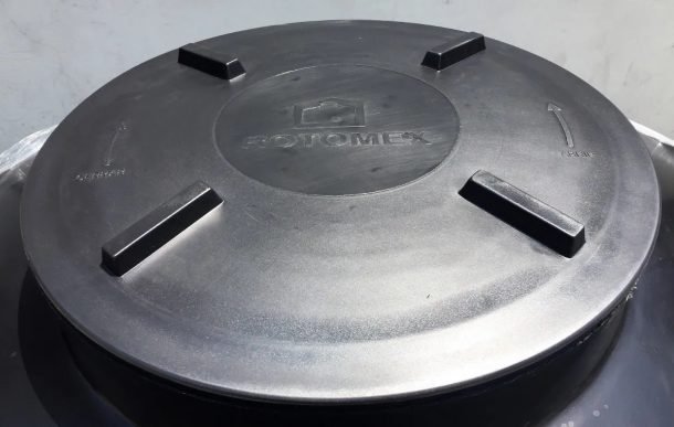 ROTOMEX TINACO VERTICAL NEGRO 1100 LITROS