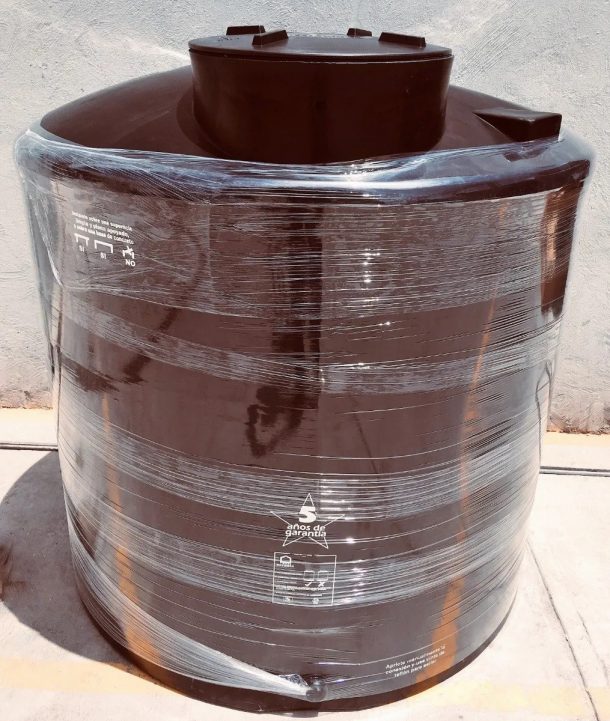 ROTOMEX TINACO VERTICAL NEGRO 1100 LITROS