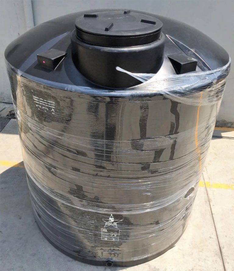 ROTOMEX TINACO VERTICAL NEGRO 1100 LITROS